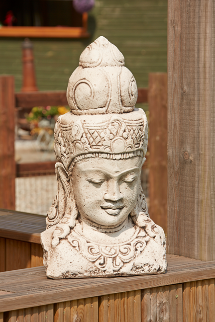 Balinese Head – Bow Garden Centre