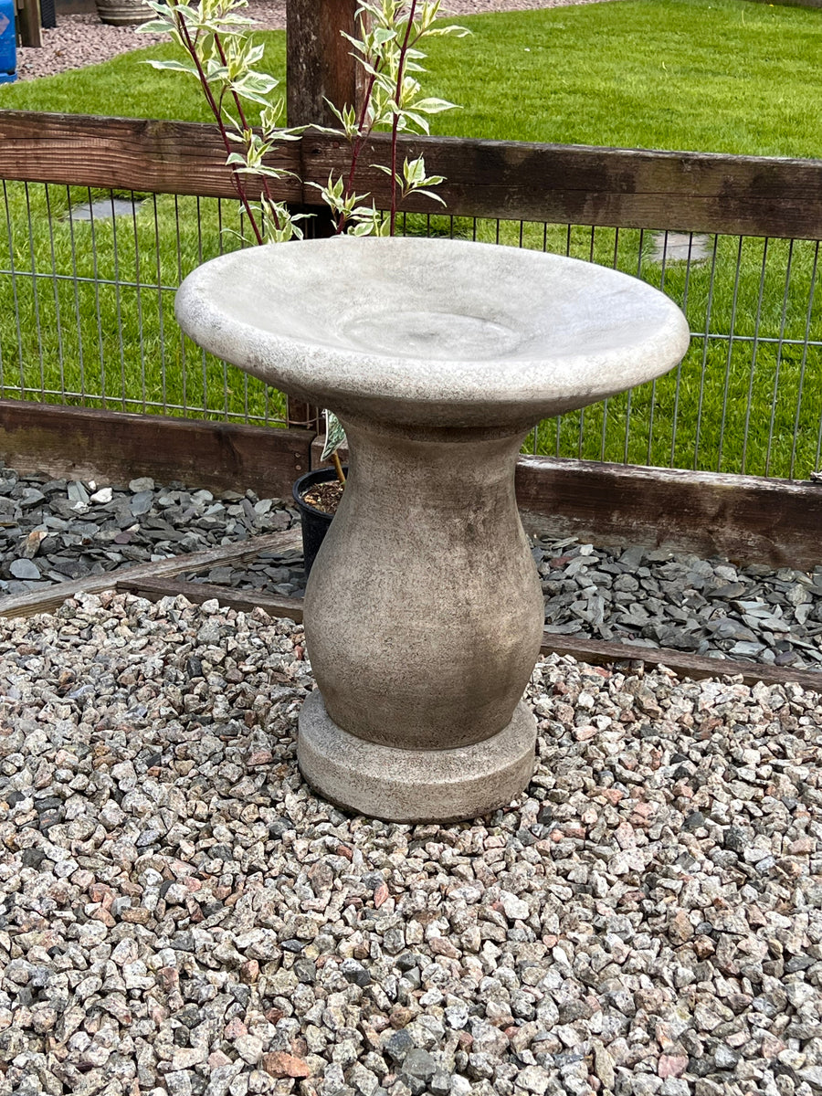 Country Bird Bath – Bow Garden Centre