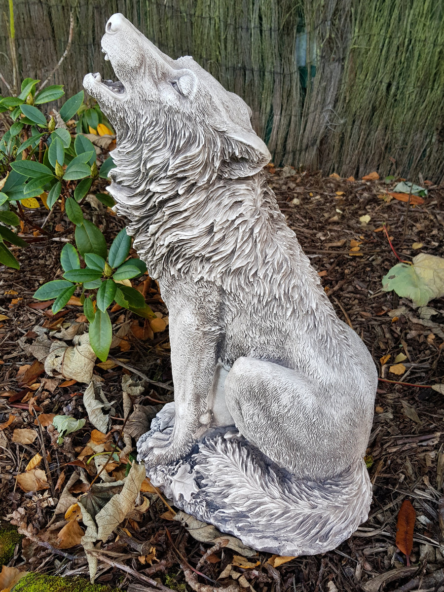 Wolf – Bow Garden Centre