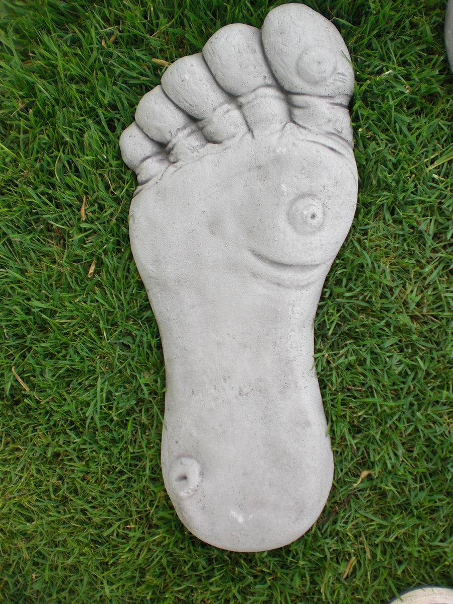 Large Left Foot – Bow Garden Centre
